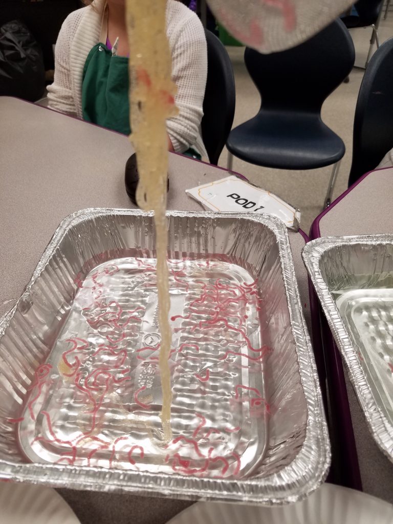 Kitchen Chemistry – Homemade Gummy Worms | Tech For Teachers